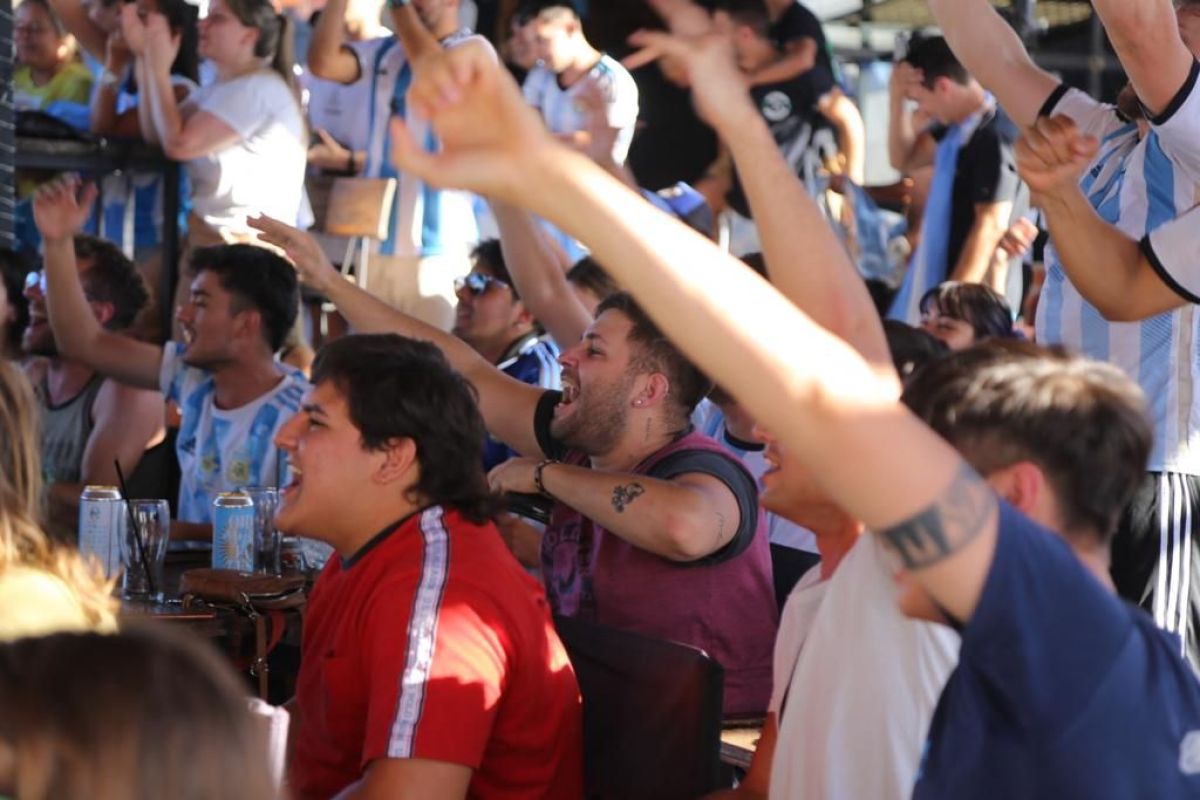 En fotos: así fueron los festejos en Posadas luego de la clasificación ...