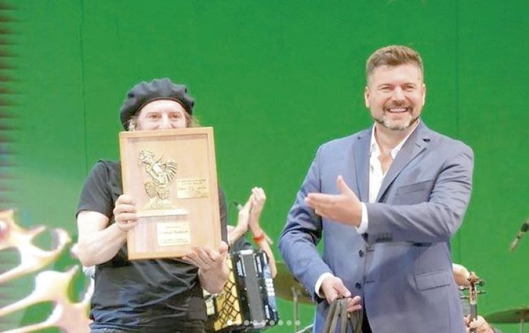Chango Spasiuk, premiado en el Festival de Chamamé de Federal por su ...