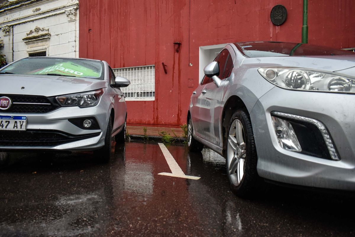 Los estacionamientos en 45 grados han mejorado la ocupación de espacios ...
